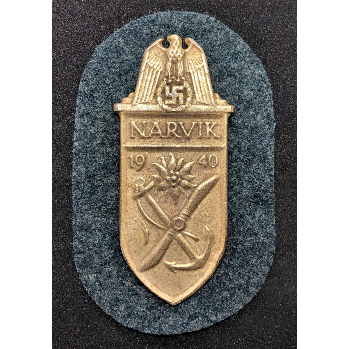 "Narvik 1940" Battle Shield (Gold) - War Militaria