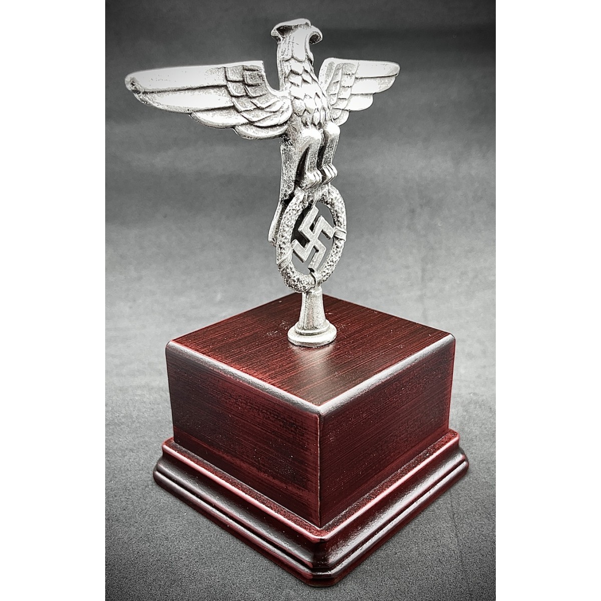 -Poletop - NSDAP Eagle - War Militaria