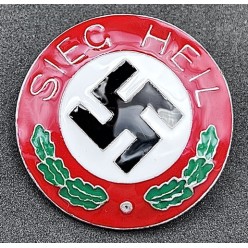 Politic Badges - War Militaria