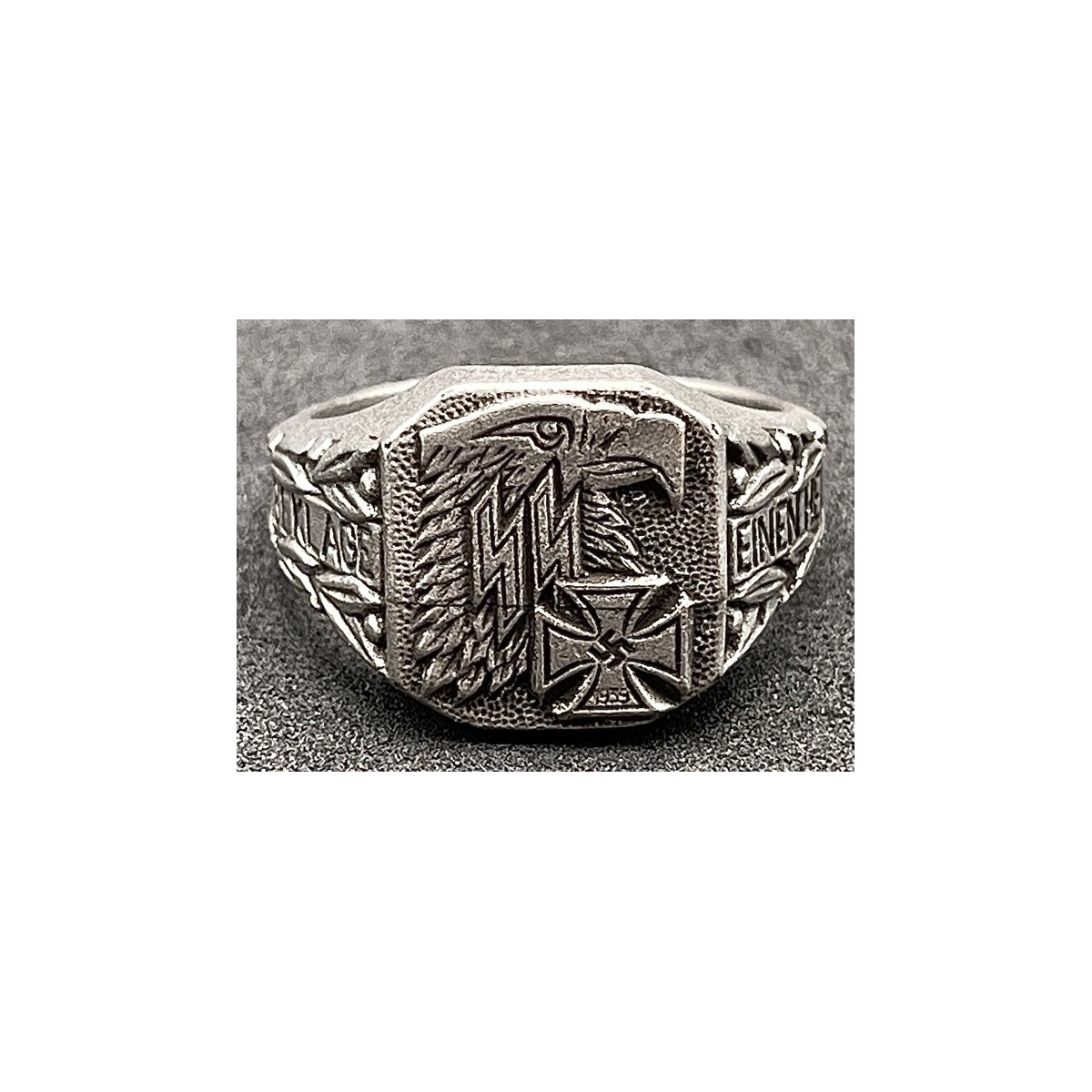 Waffen SS 1939 Ring - War Militaria