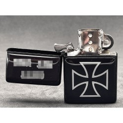-Lighter Adolf Hitler - War Militaria
